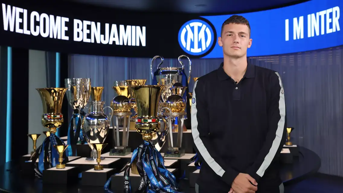 Benjamin Pavard joins Inter | Inter.it