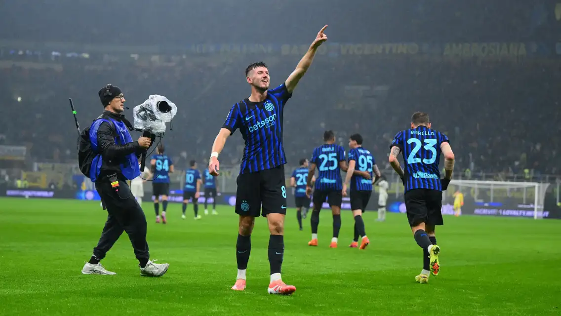 Sucic wins the eFootball Goal of the Month award!