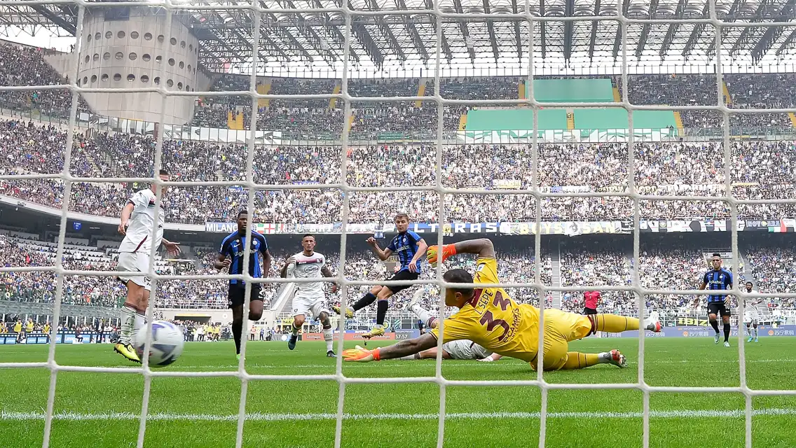 Inter 2-0 Salernitana: a commanding Nerazzurri display | Inter.it