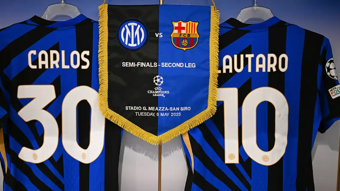 The official line-ups for Inter vs. Barcelona